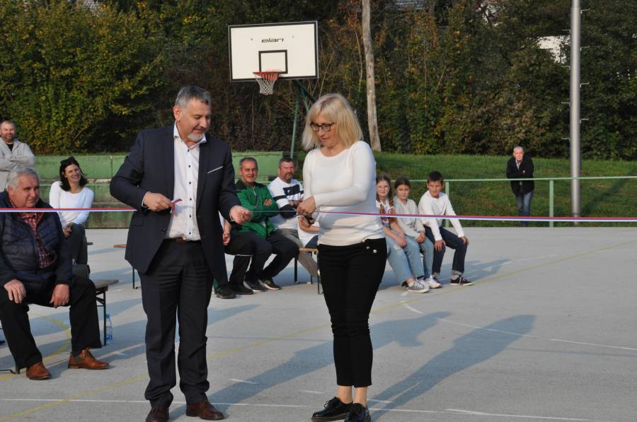 Otvoritev športnih in rekreacijskih površin v Krmelju in na Češnjicah
